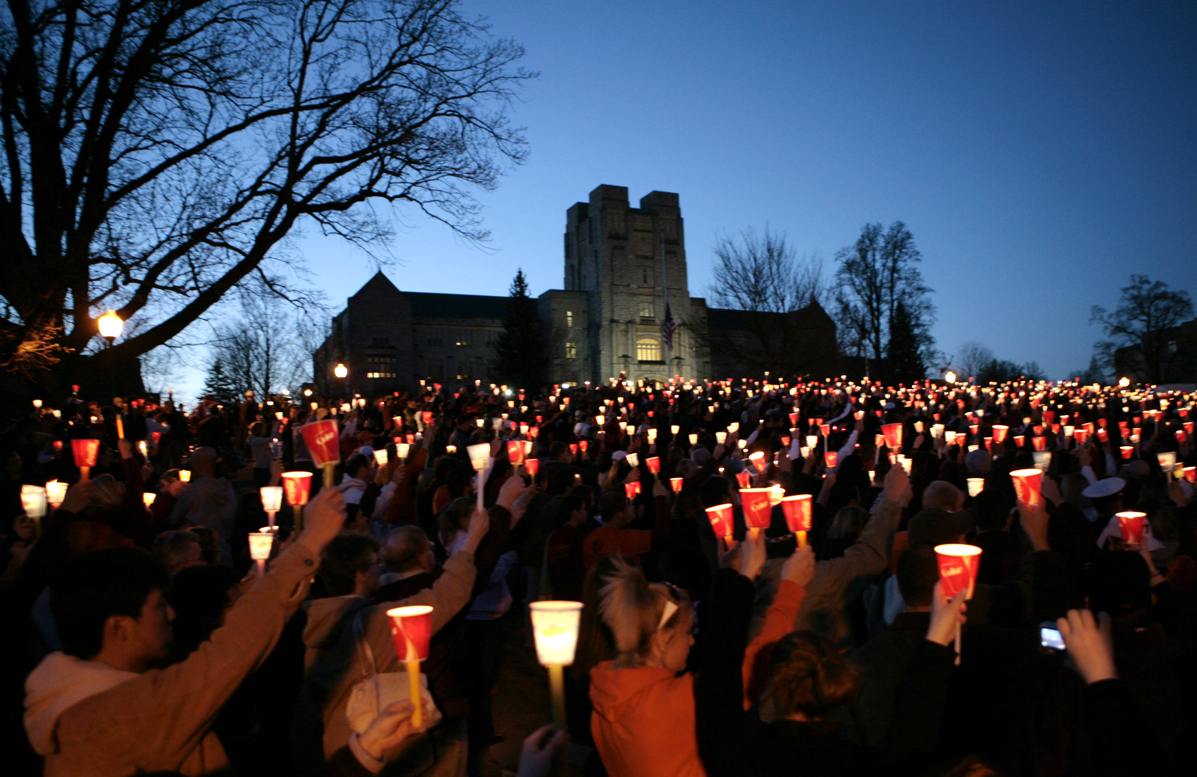 Victims of Virginia Tech massacre honored at 8th anniversary
