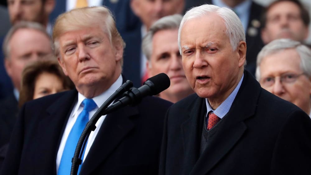 Utah Senator Orrin Hatch announces he will retire at end of term