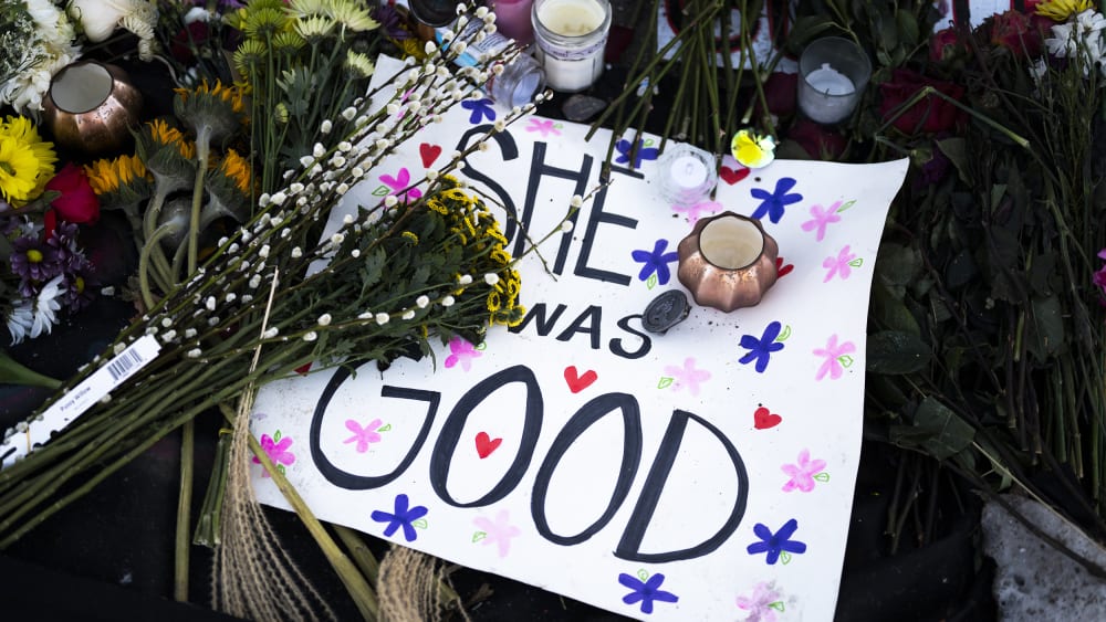 Newly released records on Renee Good's death detail chaos during ...