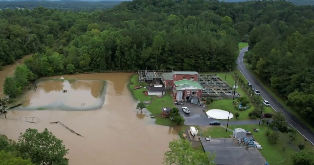 Emergency declared as flash flooding hits Georgia