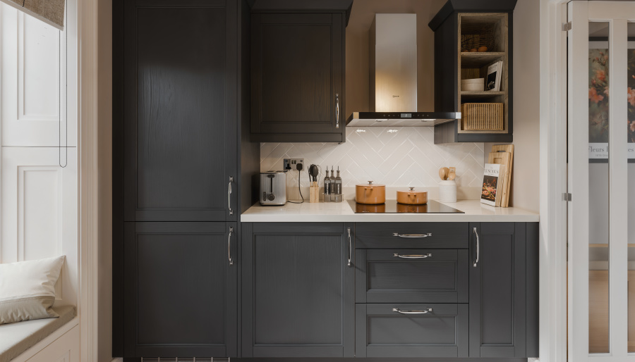 Henley Timber Kitchen in Regent Blue | Wren