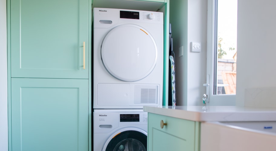 Candy H820xW600xD540 Integrated Washing Machine 9kg | Wren Kitchens