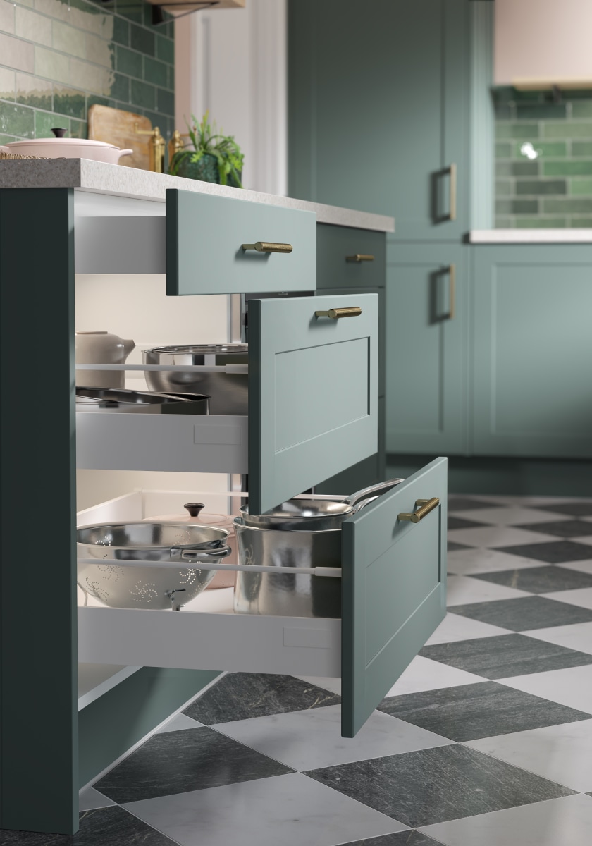 Shaker Chelsea Kitchen in Forest Green | Matt Finish | Wren