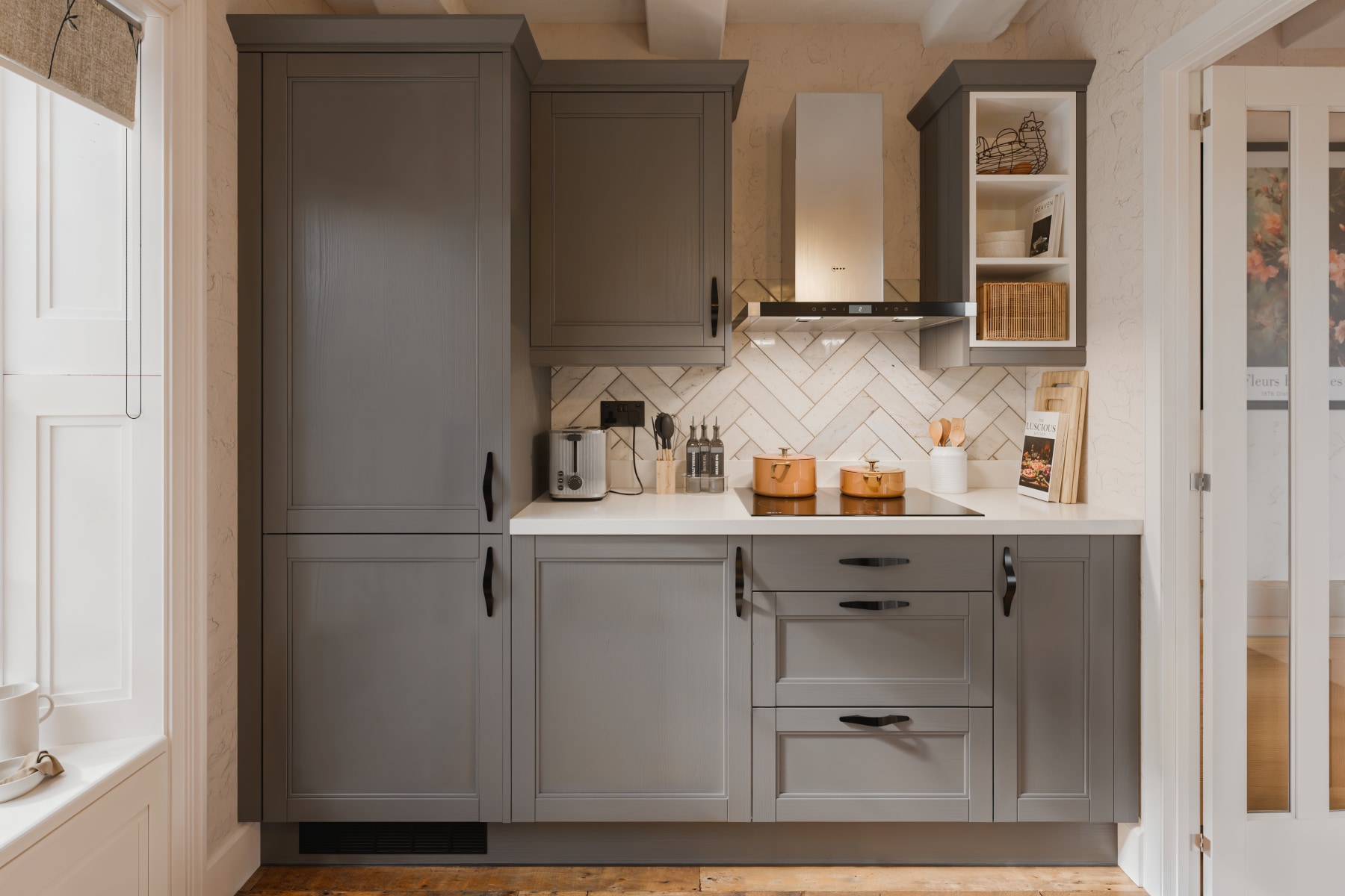 Henley Timber Kitchen in Earl Grey | Grain Finish | Wren
