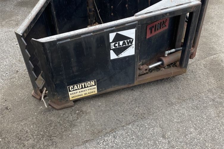 TINK, Inc. "The Claw" Leaf Loader Online Government Auctions of ...