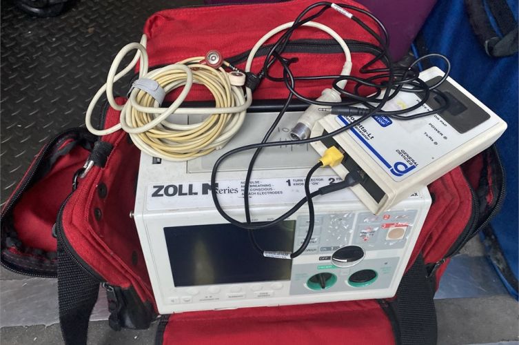 Used Zoll M-Series Cardiac Monitor Online Government Auctions of ...