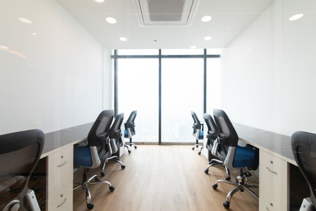 Workbox Supertech E Square at INR 200/day - Affordable Pay per use plans.