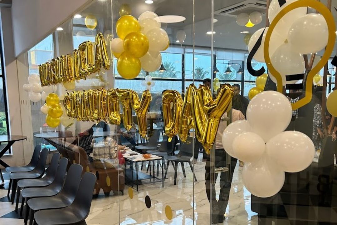 Garuda BHIVE Workspace, BTM Layout Campus BMTC Bus Stand, BTM Managed ...