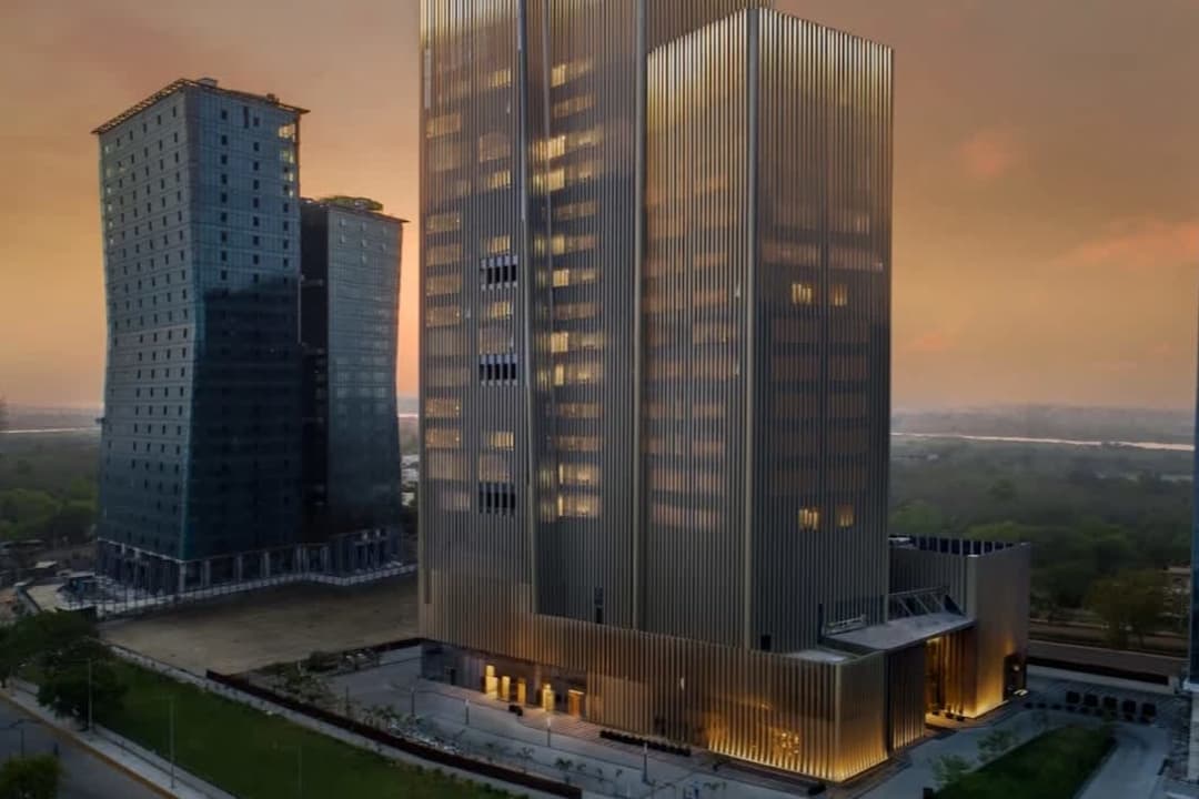 Max Towers Sector 16B, Noida - 25500 sq.ft. | Commercial Office for ...