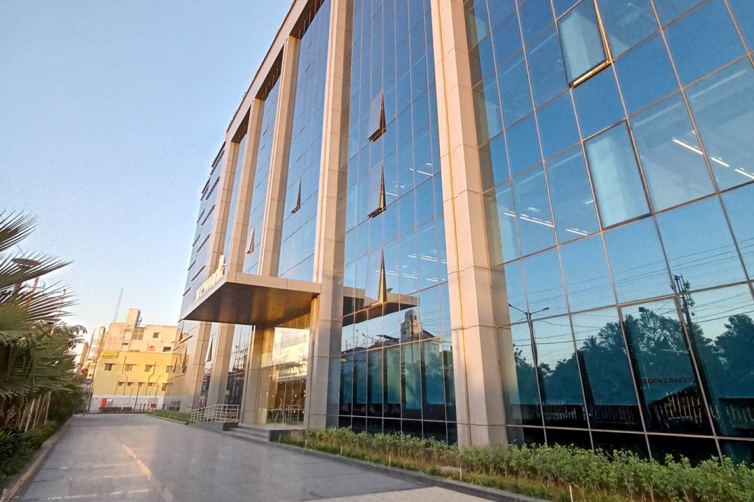 WeWork Roshni Tech Hub - Coworking Space and Shared Office Space in ...