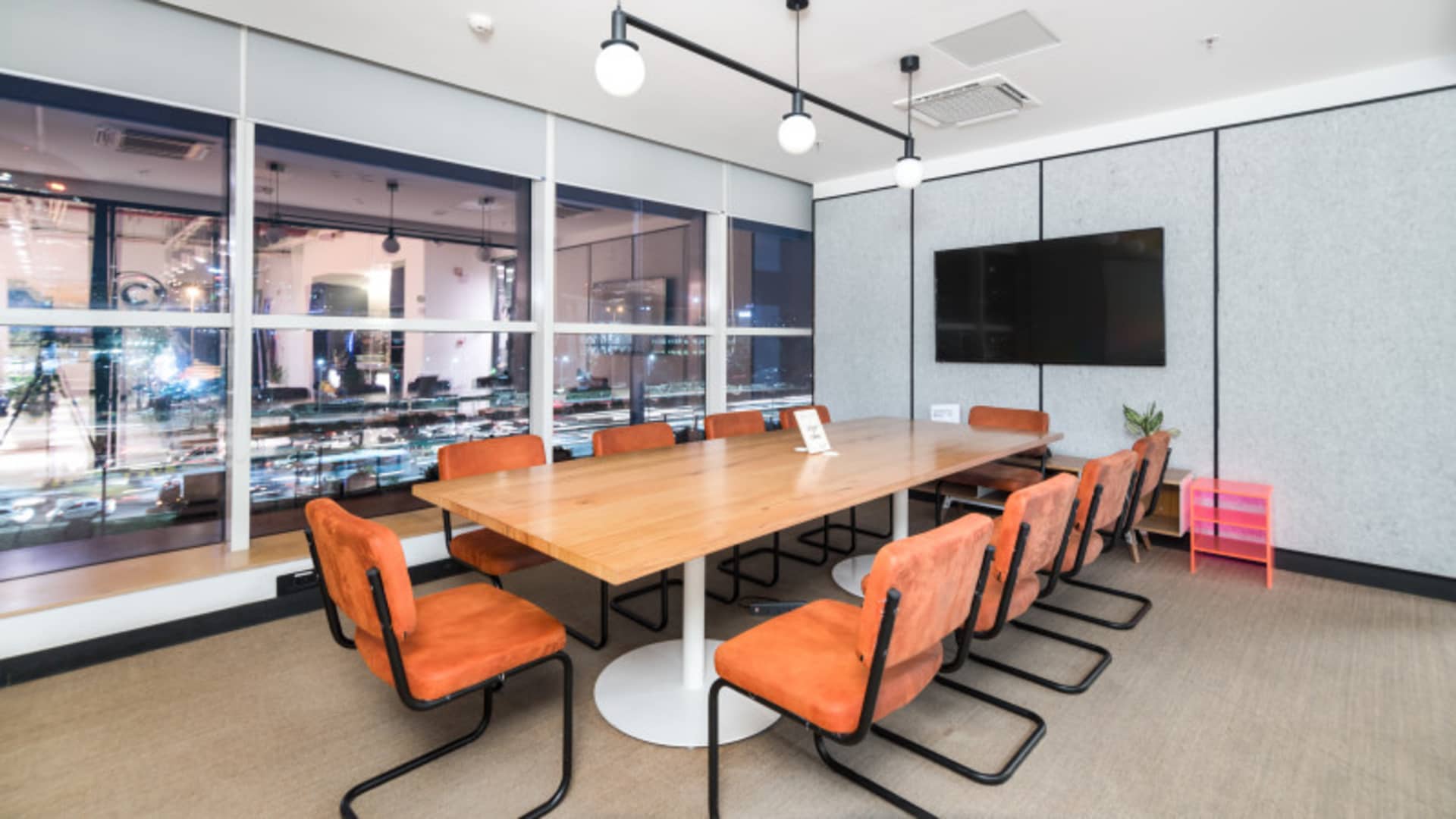 WeWork - BlueOne Square, Meeting Rooms in Udyog Vihar, Gurgaon | Rent ...