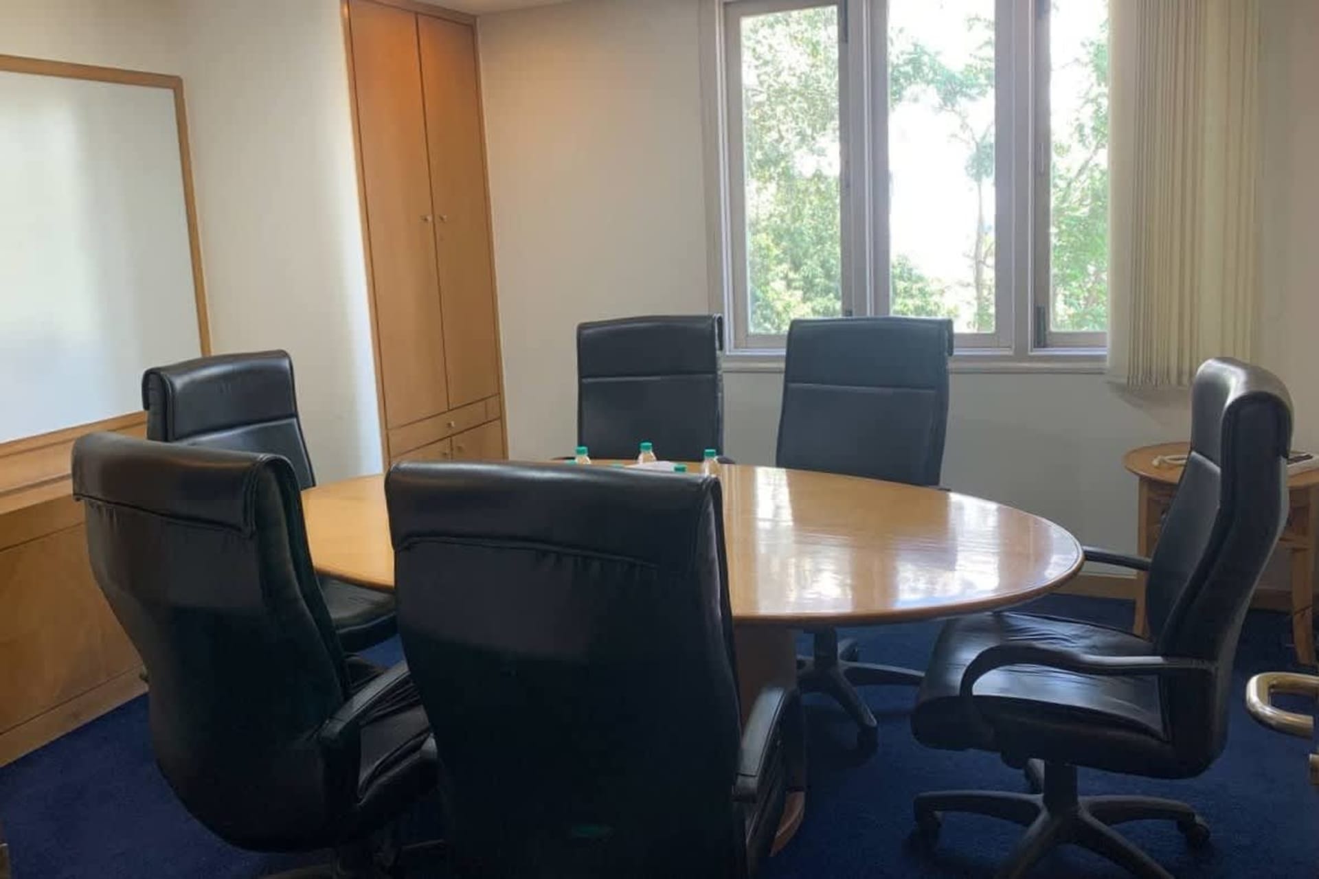 Apeejay Business Center - Apeejay House, Meeting Rooms in Churchgate ...