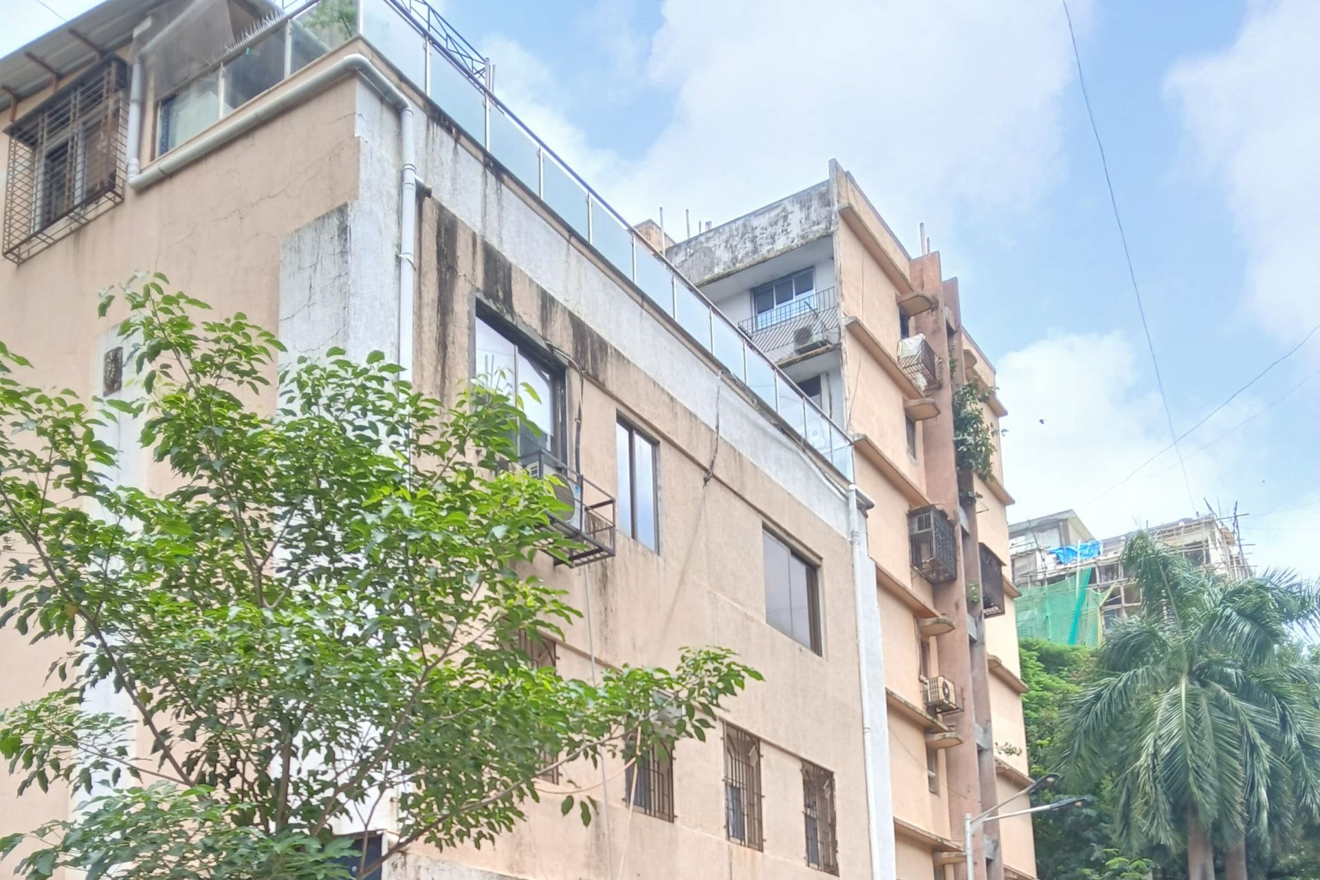 Hour Space Ama House - Coworking Space and Shared Office Space in ...