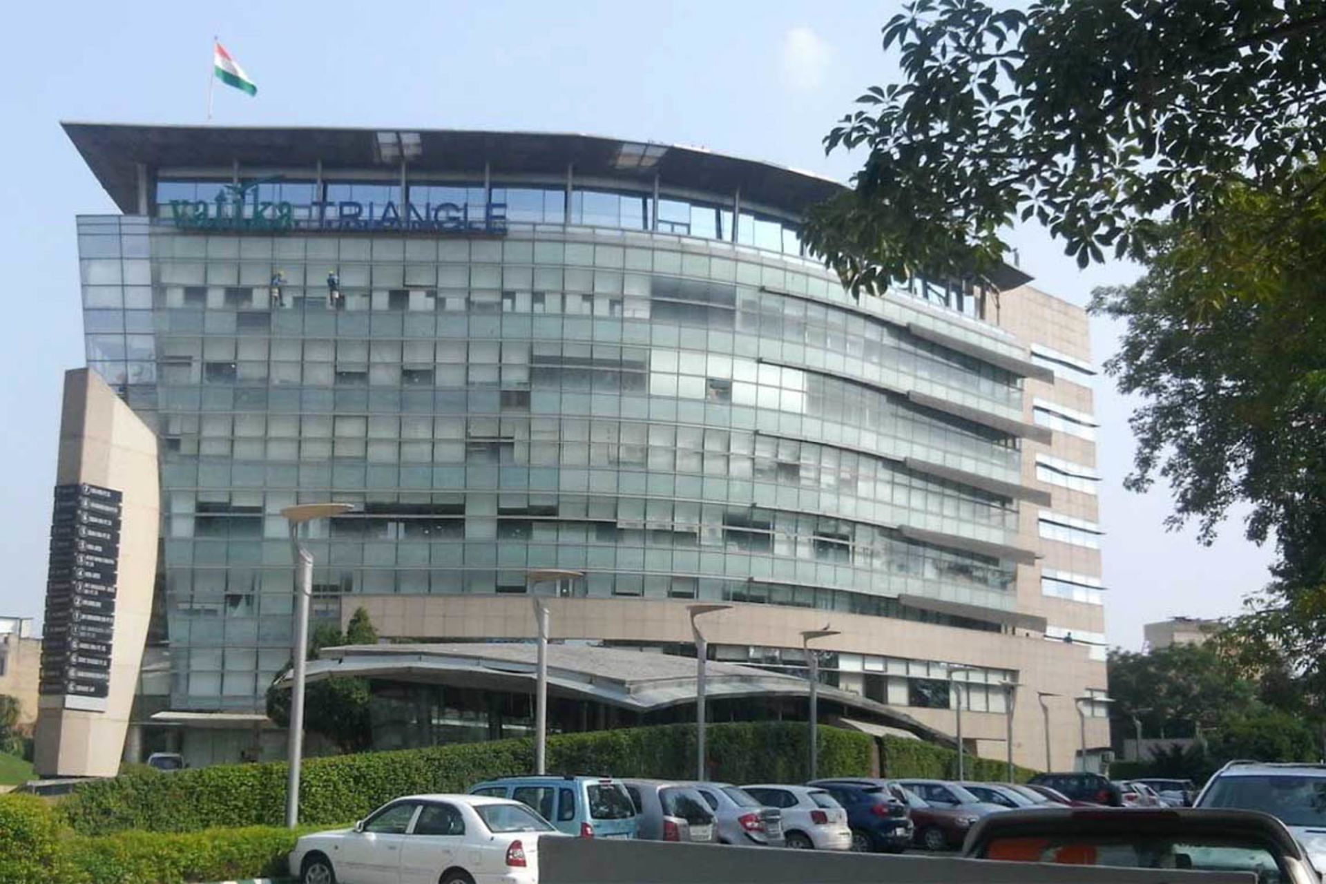 Best Managed Office space in Gurgaon | Rent Fully Furnished Serviced ...