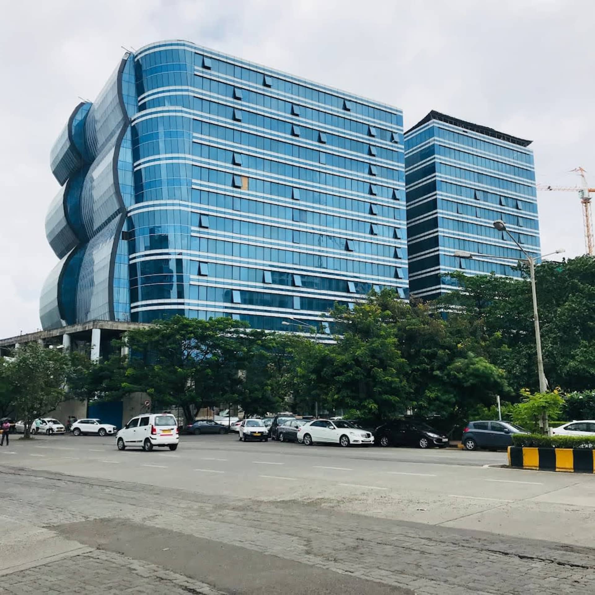 INS Tower Bandra Kurla Complex, Mumbai - 36000 sq.ft. | Commercial ...