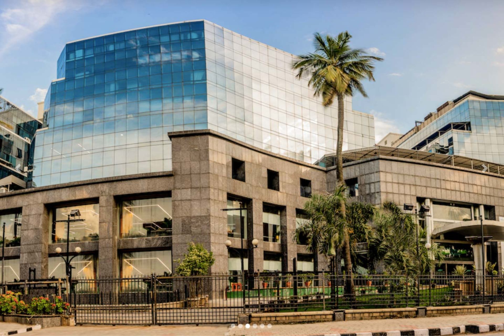 Moss by IBC Diamond District - Coworking & Shared Office Space in ...