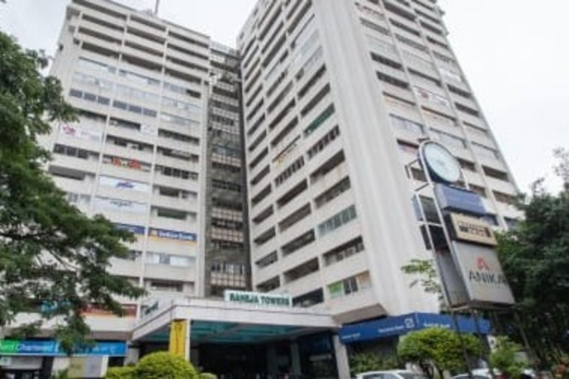 Regus Raheja Towers - Coworking & Shared Office Space in Yellappa ...
