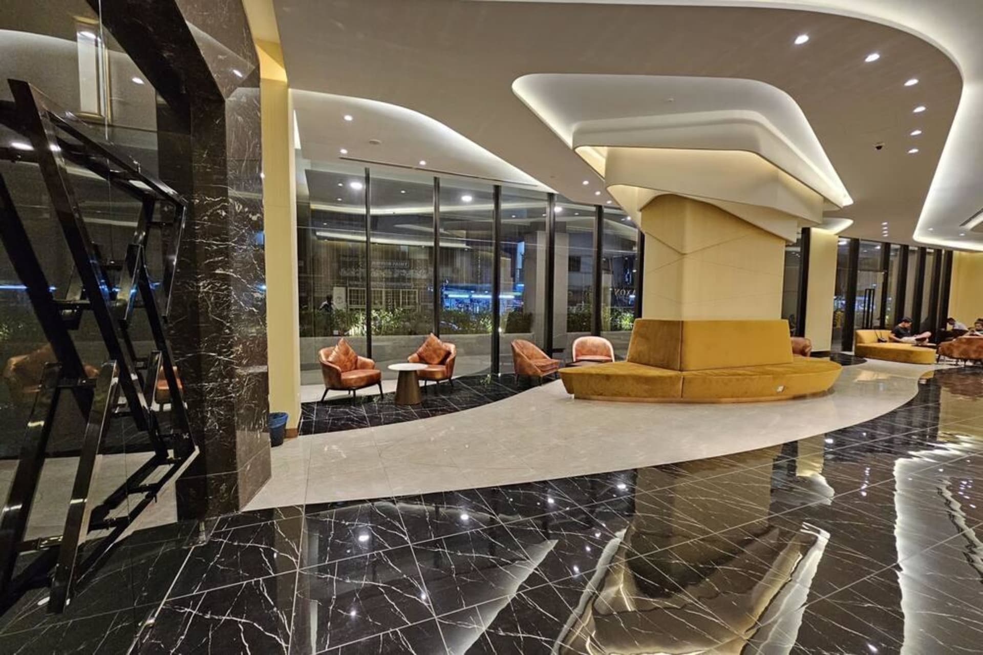 Two Horizon Center Golf Course Road Gurgaon, Gurgaon - 49525 sq.ft ...