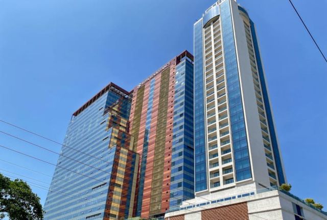 Regus Rupa Renaissance - Coworking Space and Shared Office Space in ...