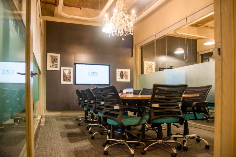 Springhouse DLF Grand Mall at INR 400/day - Coworking Space for a Day ...