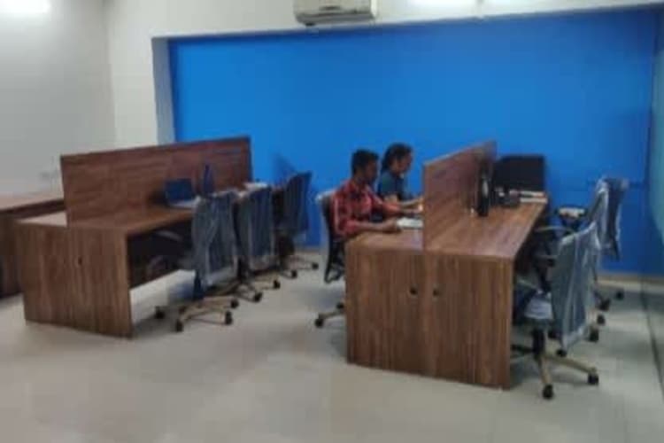 Trackster Cospaces Navi Mumbai - Coworking Space and Shared Office Space in Navi Mumbai, Mumbai