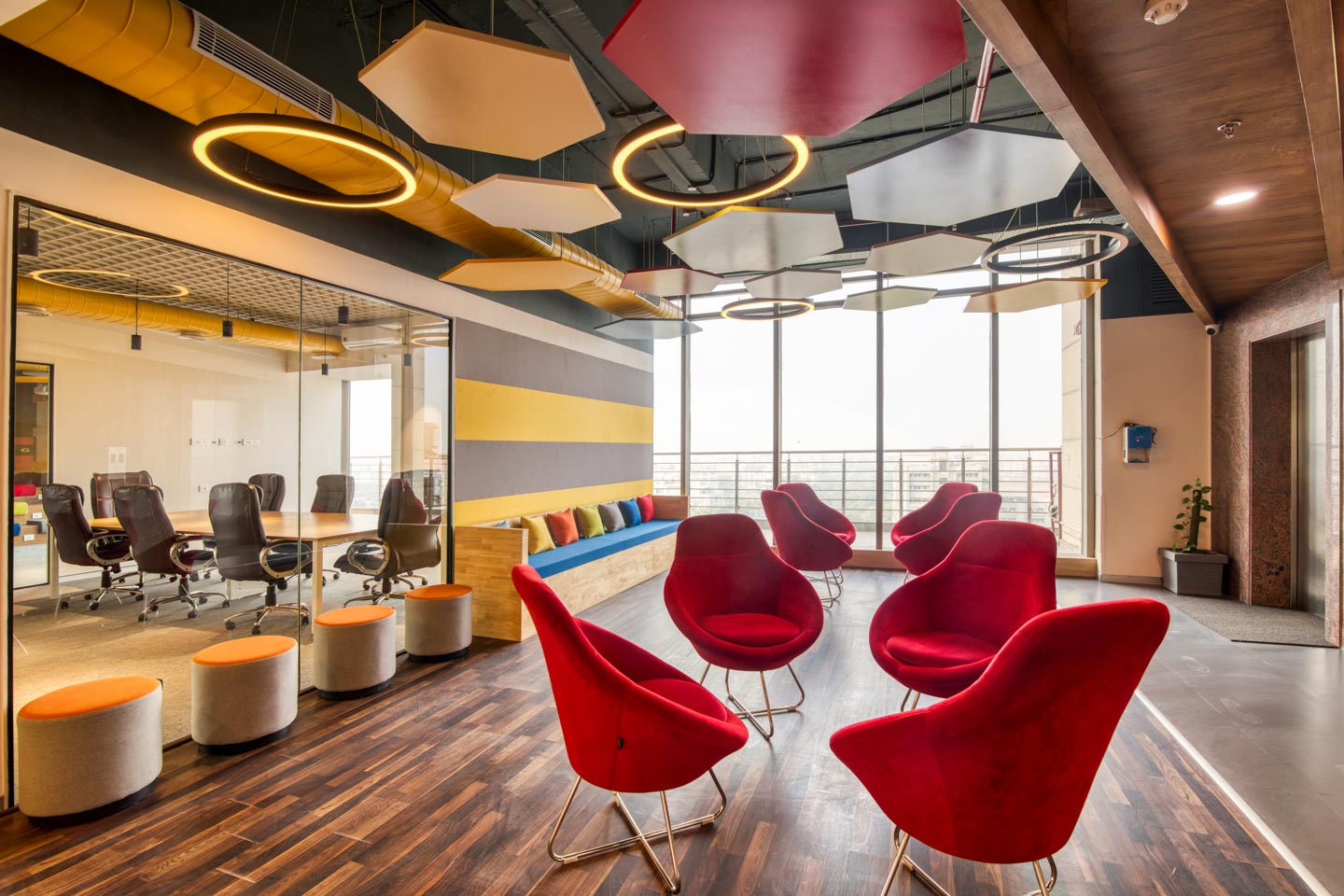 Co-Desq platina heights - Coworking Space and Shared Office Space in Sector 62, Noida
