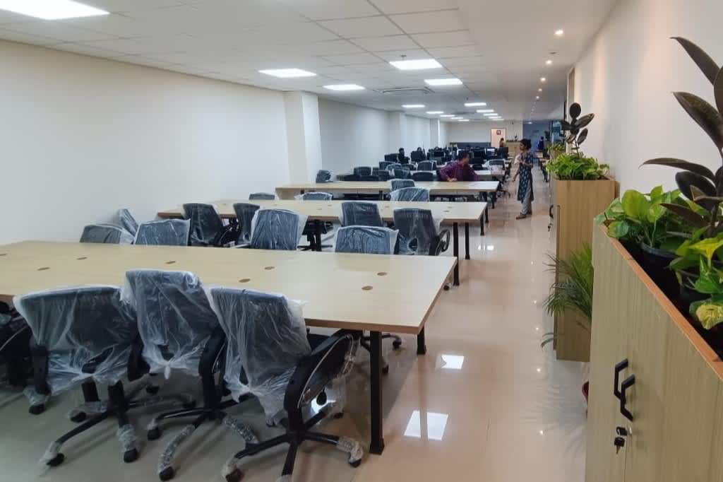 Collaborate Hub - Coworking Space and Shared Office Space in Vashi, Mumbai