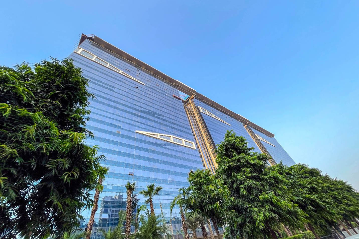 Coworkzen bhutani alphathum - Coworking Space and Shared Office Space ...