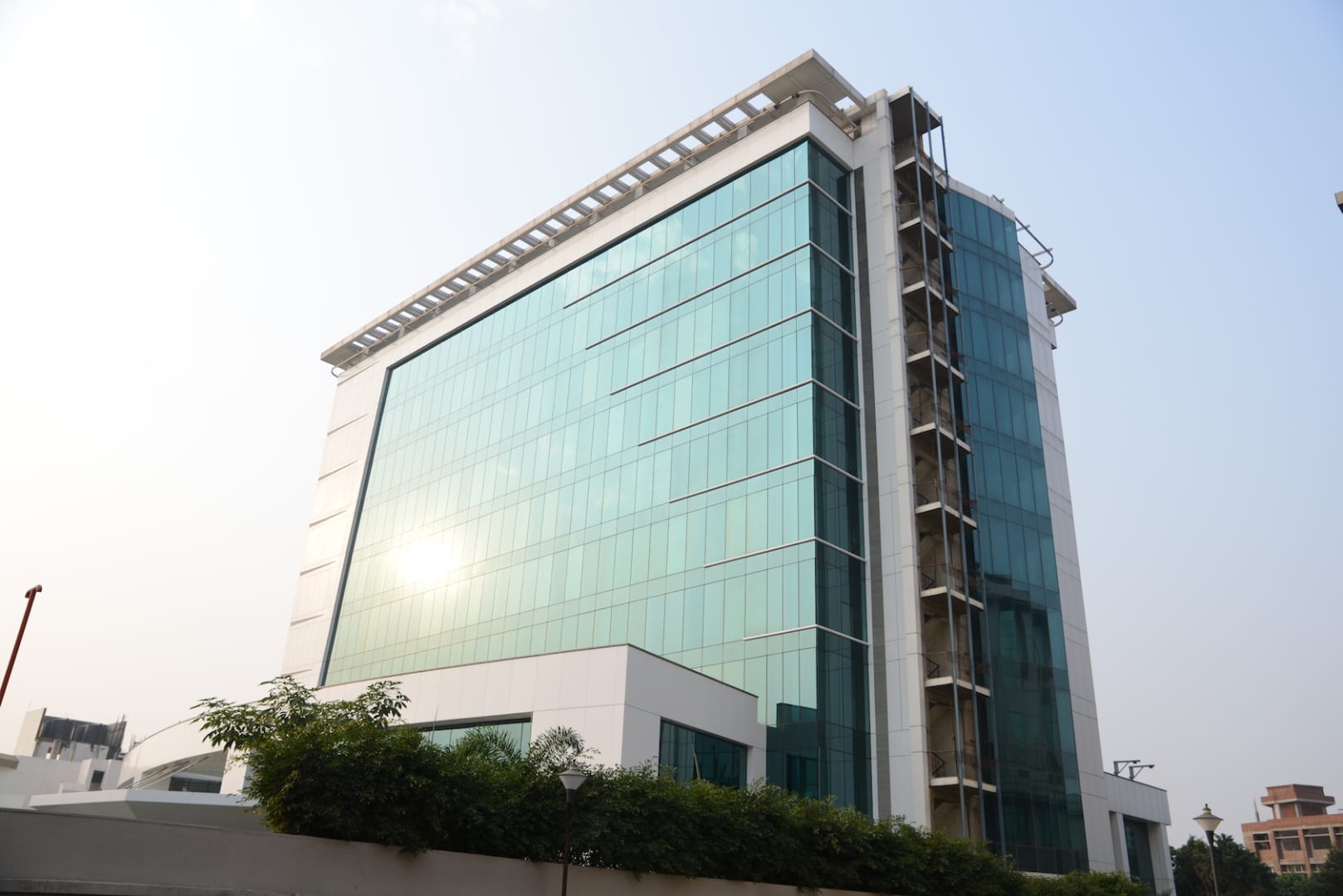 Discovery Tower Sector 62, Noida - 21100 sq.ft. | Commercial Office for ...