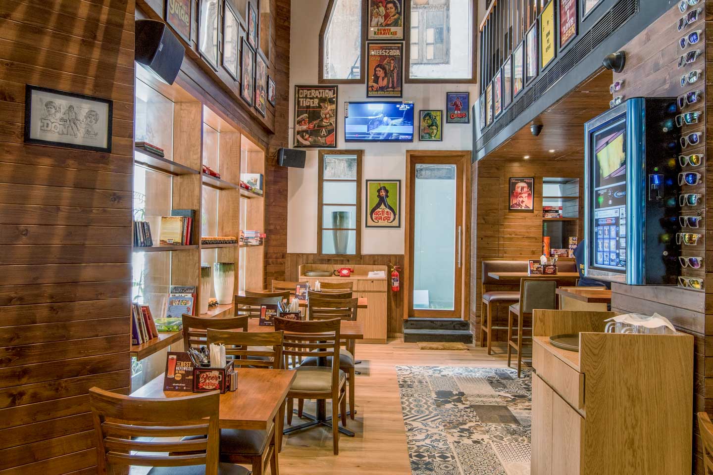 Effingut Brewpub - Now available for coworking, Colaba