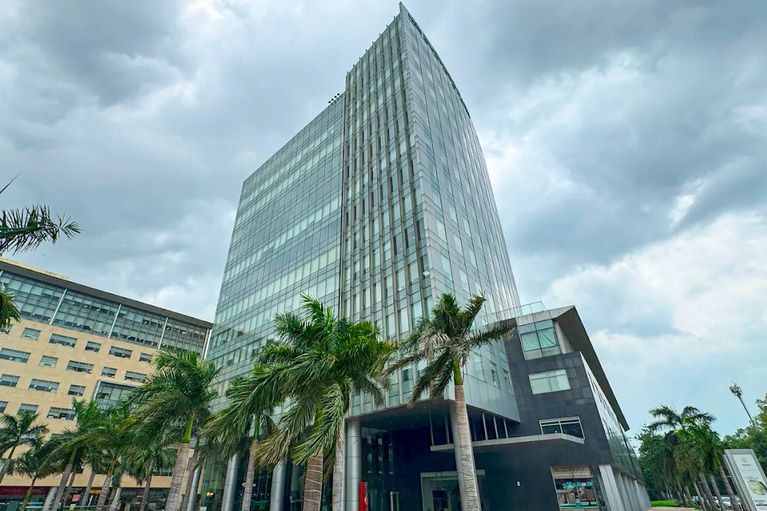Ofis Square Tower A - Coworking & Shared Office Space in Golf Course ...
