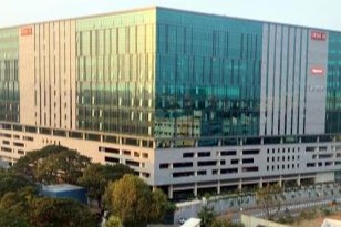 WeWork Olympia Cyberspace - Coworking Space and Shared Office Space in ...