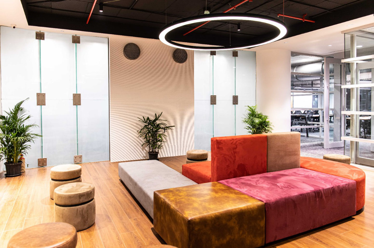 YesssWorks Ackruti Softech Park - Coworking Space and Shared Office ...