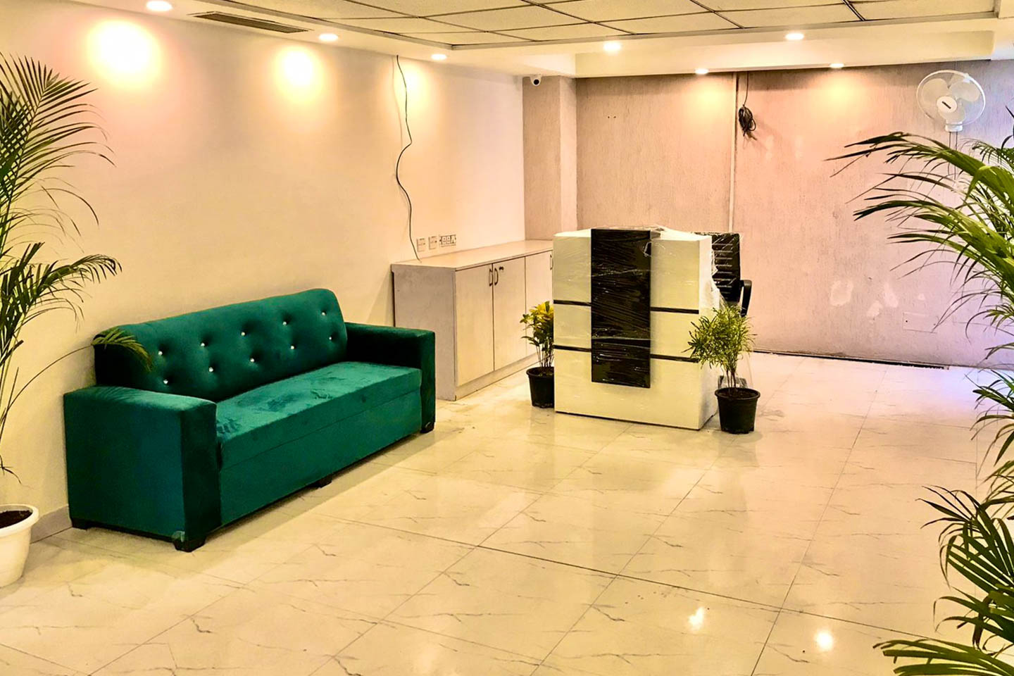 Zing space Ghitorni at INR 300/day - Coworking Space for a Day Ghitorni ...