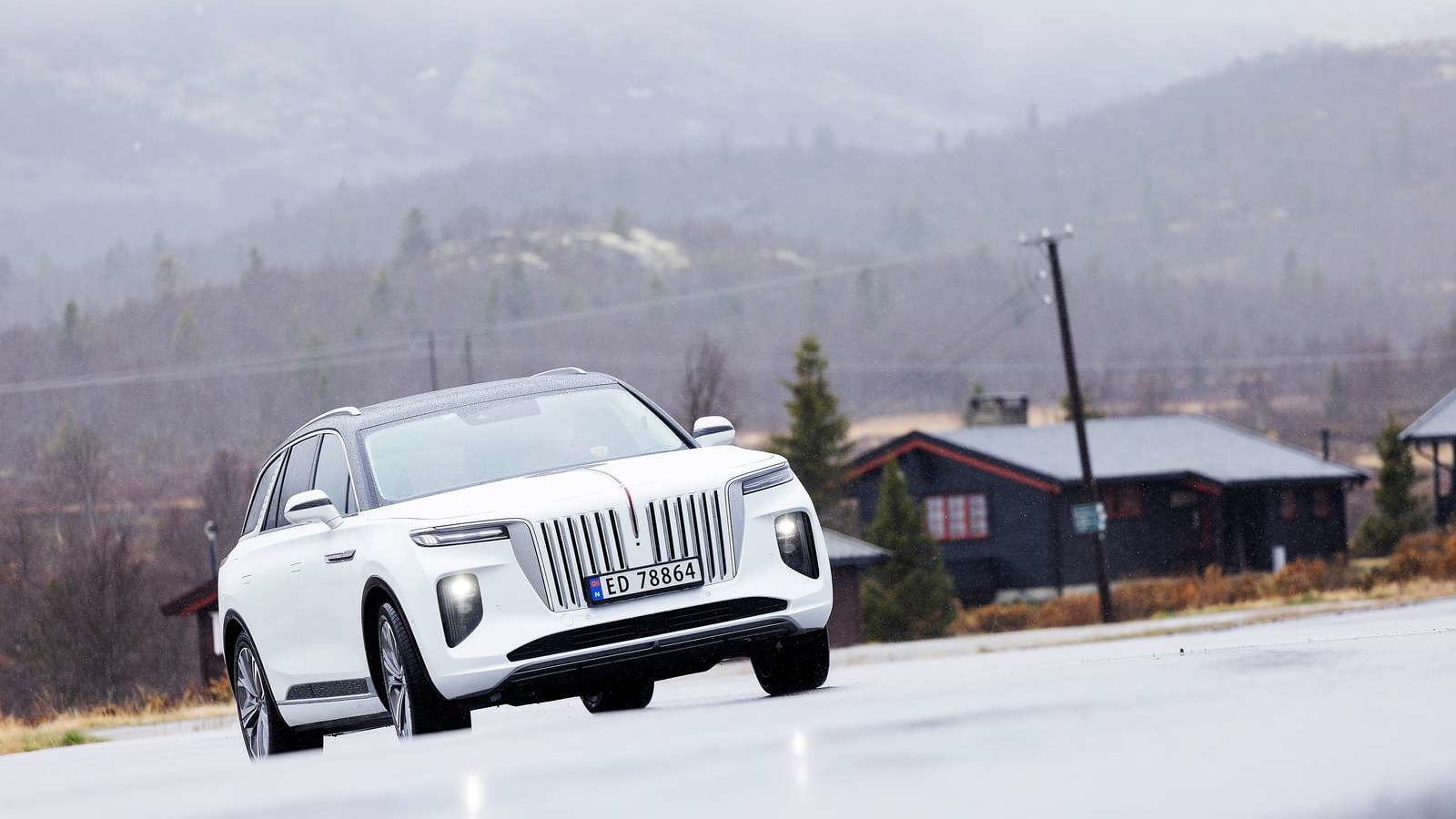 Lønner elbil seg når du ikke kan lade hjemme? | NAF