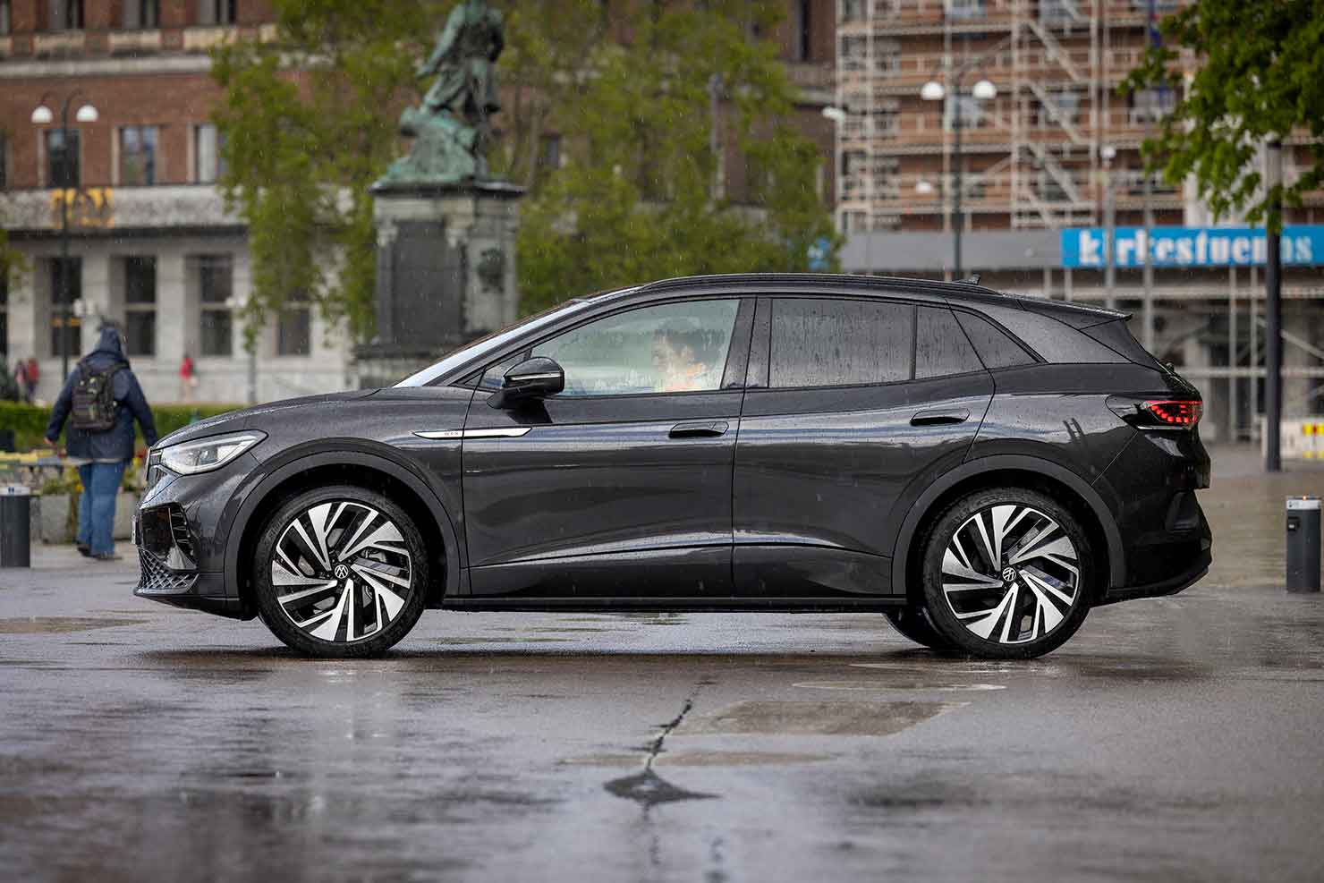 Test av lading: VW ID.4 GTX | NAF