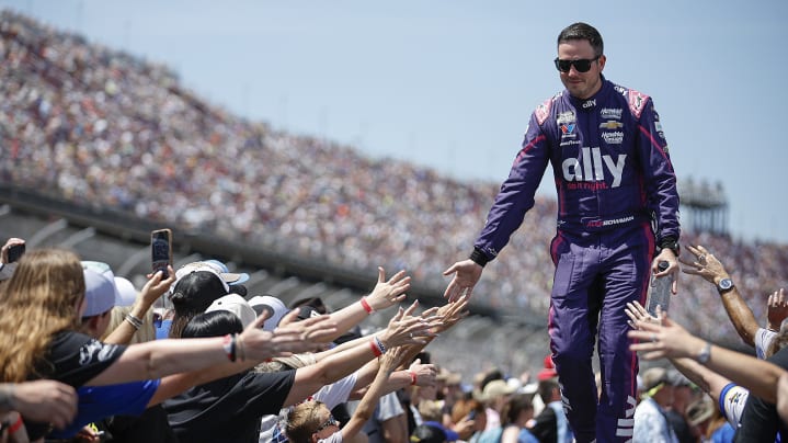 No. 5 Cup Series Team Page