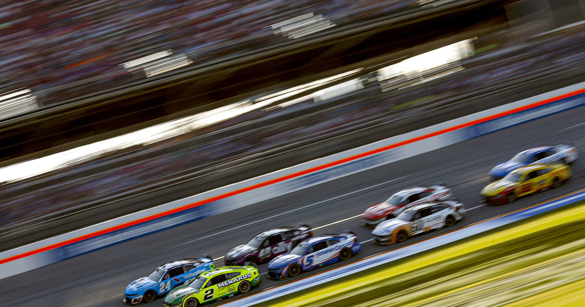 Larson sets NASCAR Cup Series stage record, leads four Hendrick ...