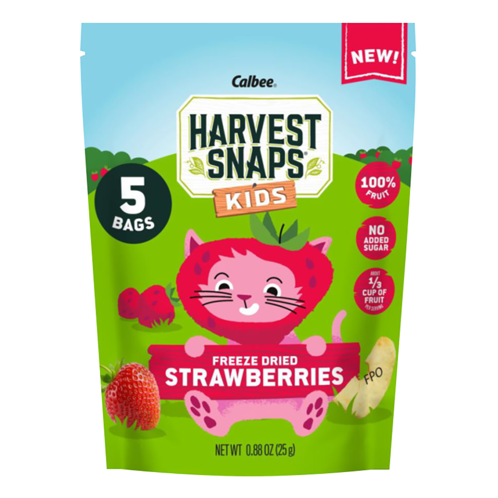 Calbee Harvest Snaps Kids Strawberries 5 Count Pouch | Nassau Candy