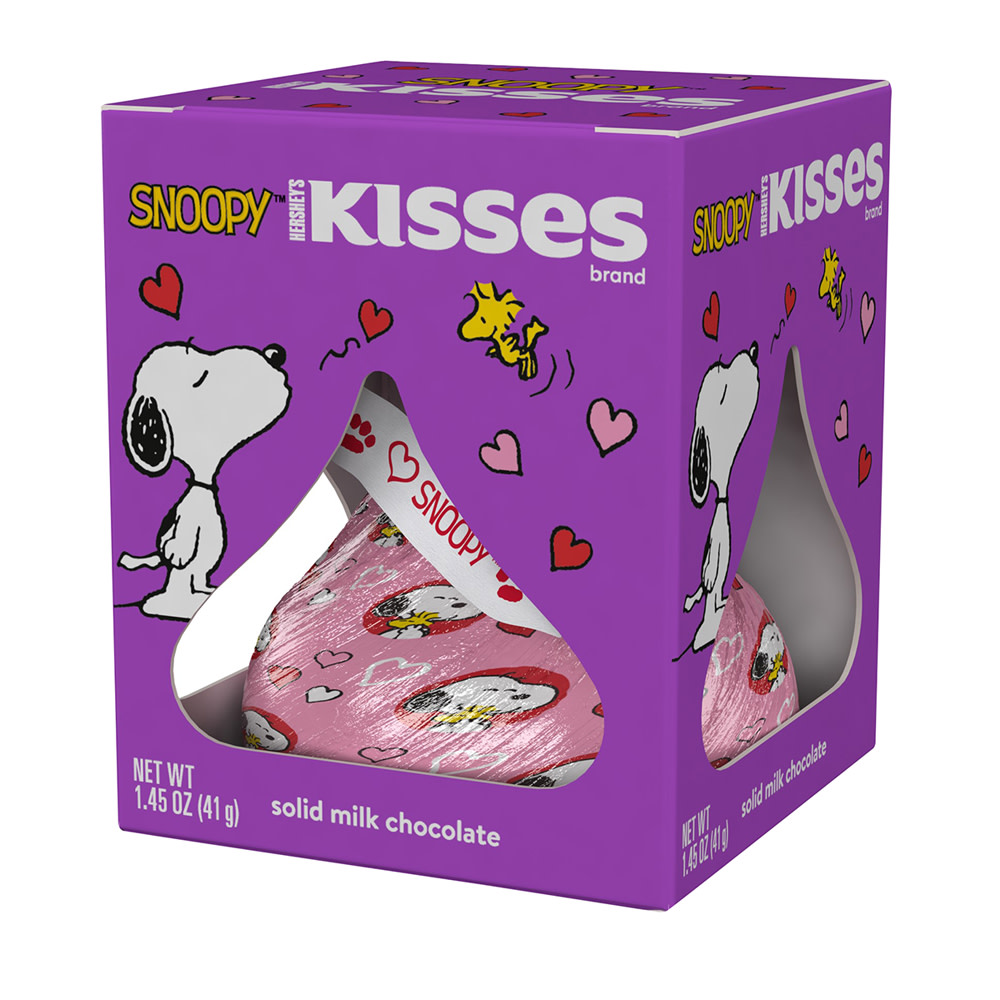 Snoopy Hershey's Kisses 1.45 oz Box | Nassau Candy