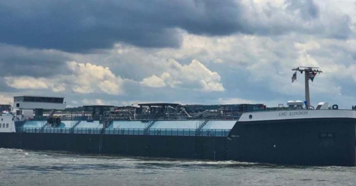 Europe's first inland waterway LNG bunker vessel begins operations
