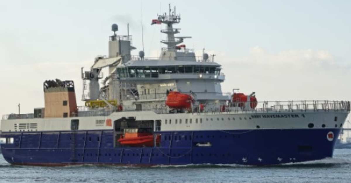 Bibby hands Bibby Wavemaster 1 crew management to WD Resources