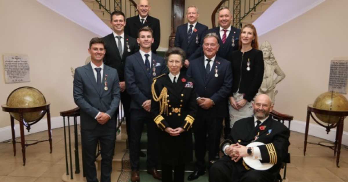 Courageous crew and other outstanding contributors to maritime honoured ...