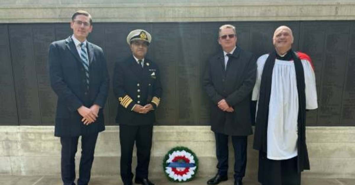 Nautilus marks VE Day with remembrance and reflection