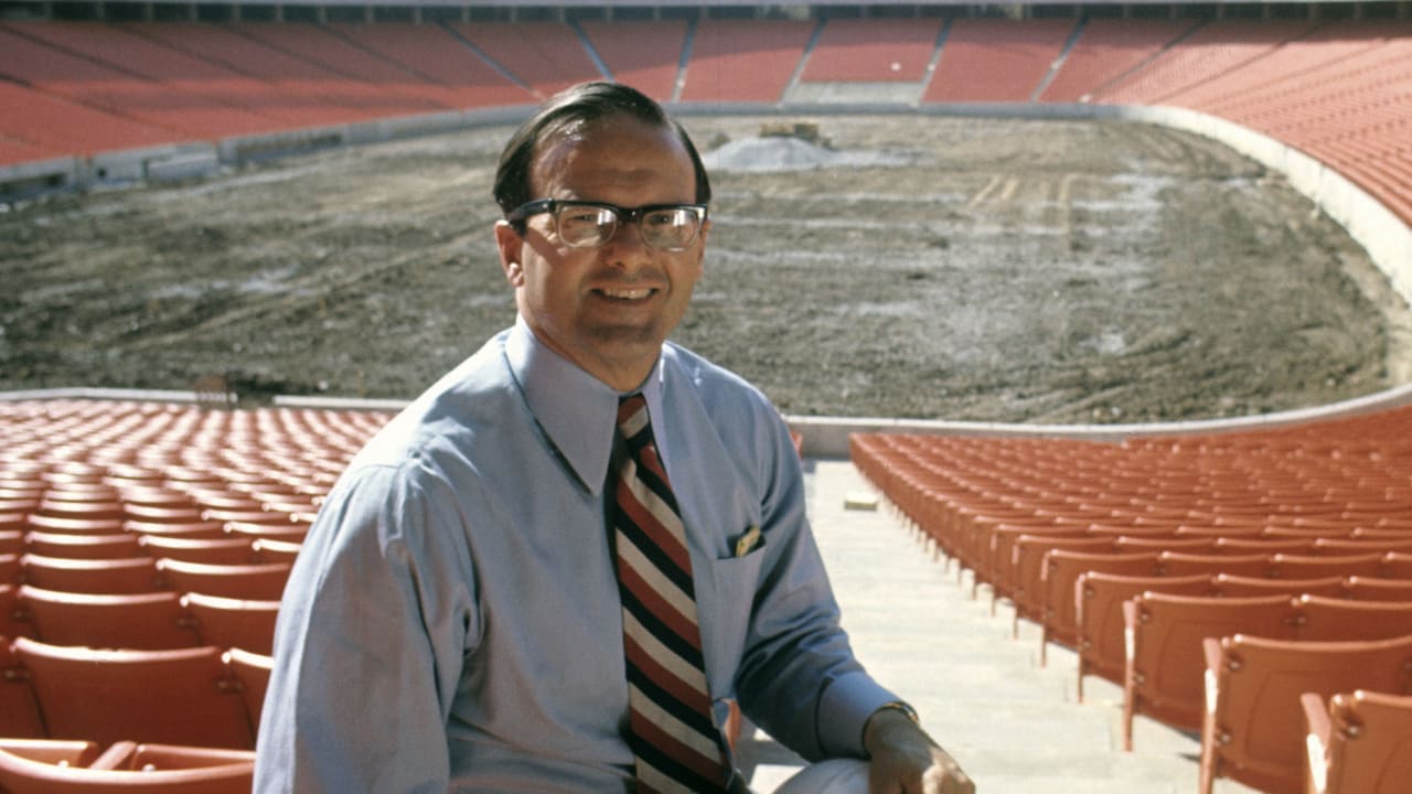 Lamar Hunt, 1932-2006