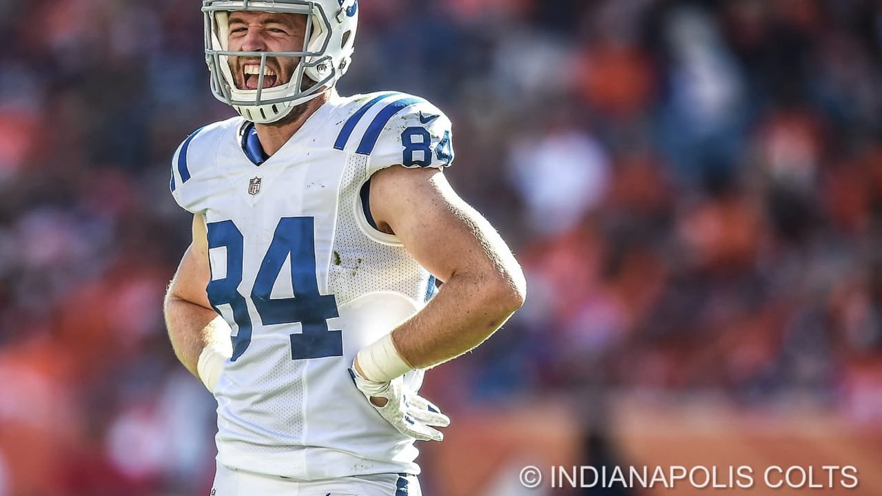 Colts Agree to Terms with TE Jack Doyle