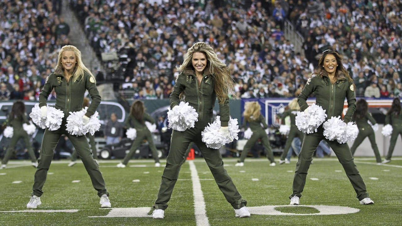 New York Jets Flight Crew: Jets vs Patriots