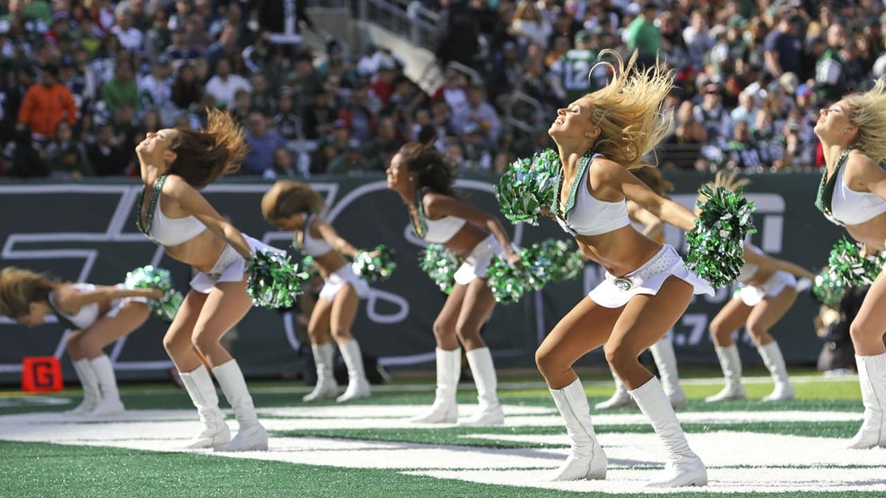 New York Jets Flight Crew: Jets vs Patriots