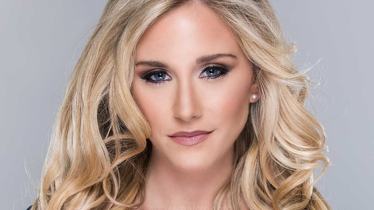 2017 New England Patriots Cheerleader Headshots