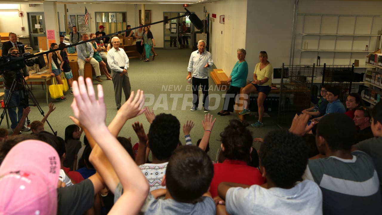 Robert Kraft returns to Edward Devotion School